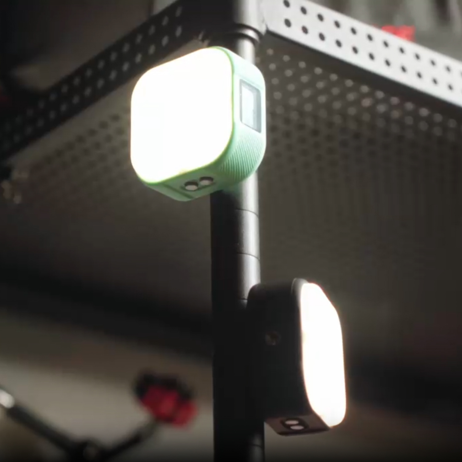 【新製品】IFOOTAGE Anglerfish HL1 C4 LEDライトシリーズ 発売のご案内 - Information